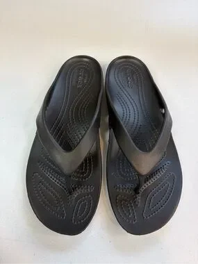 CROCS | Shoes | Crocs Kadee Ii Flip Flops Sandals Womens Size 9 Black ...